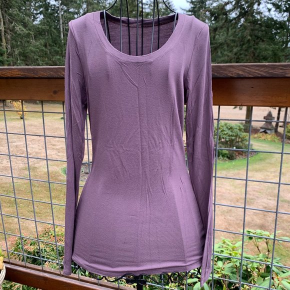 Maurices | Tops | Maurices Ladies Size Small Mauve Long Sleeve Pullover ...